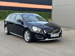 Черный Вольво B60 2011 в Рига, объемом двигателя 2.00 л и пробегом 493 тыс. км за 3600 €, фото 4 на AUTOMOTO.COM.LV