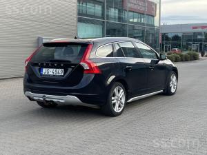Черный Вольво B60 2011 в Рига, объемом двигателя 2.00 л и пробегом 493 тыс. км за 3600 €, фото 6 на AUTOMOTO.COM.LV