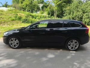 Black Volvo V60 2011 in Vilnius, with an engine capacity of 2.40 L and mileage of 302 thousand km for 5700 €, photo 11 on AUTOMOTO.COM.LV