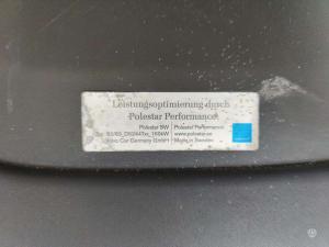 Black Volvo V60 2011 in Vilnius, with an engine capacity of 2.40 L and mileage of 302 thousand km for 5700 €, photo 33 on AUTOMOTO.COM.LV