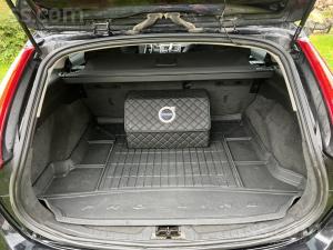 Melns Volvo V60 2011 Aizkraukle, ar dzinēja tilpumu 2.40 L un nobraukumu 264 tūkst. km par 4200 €, foto 3 vietnē AUTOMOTO.COM.LV