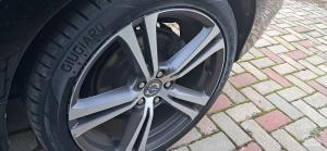 Black Volvo V60 2011 in Alytus, with an engine capacity of 2.00 L and mileage of 307 thousand km for 5850 €, photo 9 on AUTOMOTO.COM.LV