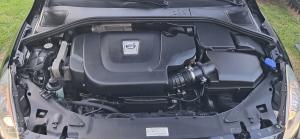 Black Volvo V60 2011 in Alytus, with an engine capacity of 2.00 L and mileage of 307 thousand km for 5850 €, photo 12 on AUTOMOTO.COM.LV