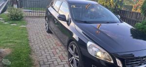 Black Volvo V60 2011 in Alytus, with an engine capacity of 2.00 L and mileage of 307 thousand km for 5850 €, photo 16 on AUTOMOTO.COM.LV