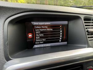 Black Volvo V60 2011 in Kaunas, with an engine capacity of 1.56 L and mileage of 325 thousand km for 4500 €, photo 15 on AUTOMOTO.COM.LV