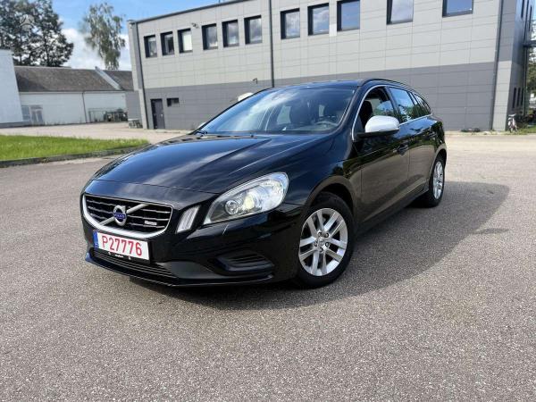 Вольво B60 2011 в Укмерге на AUTOMOTO.COM.LV Черный Вольво B60 2011 в Укмерге, объемом двигателя 1.98 л и пробегом 237 тыс. км за 4650 €, фото 4 на AUTOMOTO.COM.LV