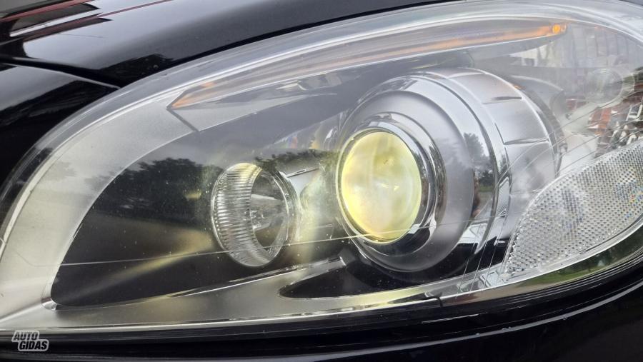 Black Volvo V60 2011 in Kaunas, with an engine capacity of 2.00 L and mileage of 316 thousand km for 5350 €, photo 13 on AUTOMOTO.COM.LV