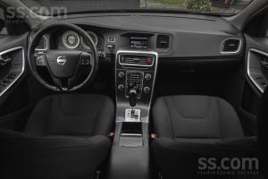 Черный Вольво B60 2011 в Елгава, объемом двигателя 2.40 л и пробегом 325 тыс. км за 5600 €, фото 10 на AUTOMOTO.COM.LV