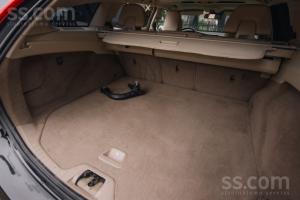 Black Volvo V60 2011 in Riga, with an engine capacity of 2.40 L and mileage of 330 thousand km for 5000 €, photo 16 on AUTOMOTO.COM.LV