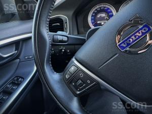 Melns Volvo V60 2011 Jūrmala, ar dzinēja tilpumu 2.40 L un nobraukumu 190 tūkst. km par 7950 €, foto 23 vietnē AUTOMOTO.COM.LV