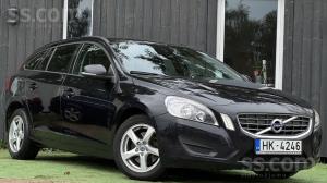 Melns Volvo V60 2011 Rīga, ar dzinēja tilpumu 1.60 L un nobraukumu 298 tūkst. km par 3950 €, foto 5 vietnē AUTOMOTO.COM.LV