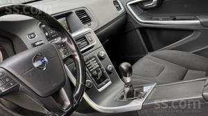 Melns Volvo V60 2011 Rīga, ar dzinēja tilpumu 1.60 L un nobraukumu 298 tūkst. km par 3950 €, foto 10 vietnē AUTOMOTO.COM.LV