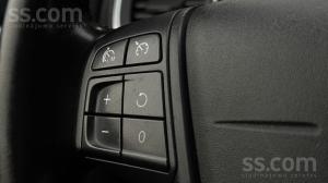 Melns Volvo V60 2011 Rīga, ar dzinēja tilpumu 1.60 L un nobraukumu 298 tūkst. km par 3950 €, foto 24 vietnē AUTOMOTO.COM.LV