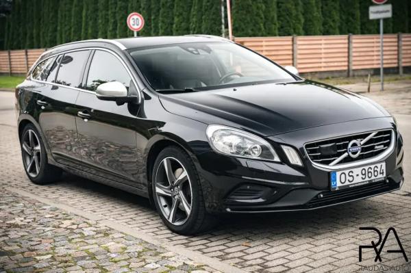 Черный Вольво B60 2011 в Рига, объемом двигателя 2.40 л и пробегом 324 тыс. км за 4990 €, фото 1 на AUTOMOTO.COM.LV