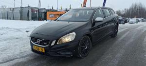 Black Volvo V60 2012 in Kaunas, with an engine capacity of 1.98 L and mileage of 246 thousand km for 5850 €, photo  on AUTOMOTO.COM.LV