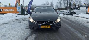 Black Volvo V60 2012 in Kaunas, with an engine capacity of 1.98 L and mileage of 246 thousand km for 5850 €, photo 6 on AUTOMOTO.COM.LV