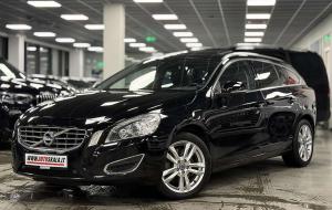 Melns Volvo V60 2012 Klaipėda, ar dzinēja tilpumu 2.40 L un nobraukumu 263 tūkst. km par 7400 €, foto 18 vietnē AUTOMOTO.COM.LV