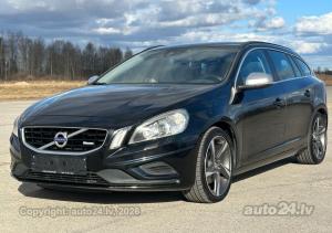 Black Volvo V60 2012 in Tartu, with an engine capacity of 2.00 L and mileage of 209 thousand km for 8950 €, photo  on AUTOMOTO.COM.LV