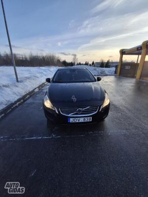 Черный Вольво B60 2012 в Утена, объемом двигателя 2.00 л и пробегом 385 тыс. км за 3700 €, фото 7 на AUTOMOTO.COM.LV