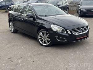 Черный Вольво B60 2012 в Рига, объемом двигателя 2.40 л и пробегом 248 тыс. км за 6550 €, фото  на AUTOMOTO.COM.LV