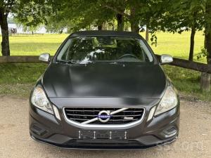 Черный Вольво B60 2012 в Рига, объемом двигателя 2.00 л и пробегом 265 тыс. км за 6950 €, фото 3 на AUTOMOTO.COM.LV