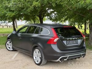 Черный Вольво B60 2012 в Рига, объемом двигателя 2.00 л и пробегом 265 тыс. км за 6950 €, фото 5 на AUTOMOTO.COM.LV