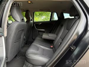 Черный Вольво B60 2012 в Рига, объемом двигателя 2.00 л и пробегом 265 тыс. км за 6950 €, фото 12 на AUTOMOTO.COM.LV