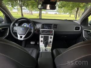 Черный Вольво B60 2012 в Рига, объемом двигателя 2.00 л и пробегом 265 тыс. км за 6950 €, фото 19 на AUTOMOTO.COM.LV