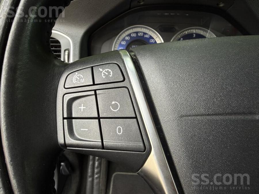 Черный Вольво B60 2012 в Рига, объемом двигателя 2.00 л и пробегом 265 тыс. км за 6950 €, фото 21 на AUTOMOTO.COM.LV