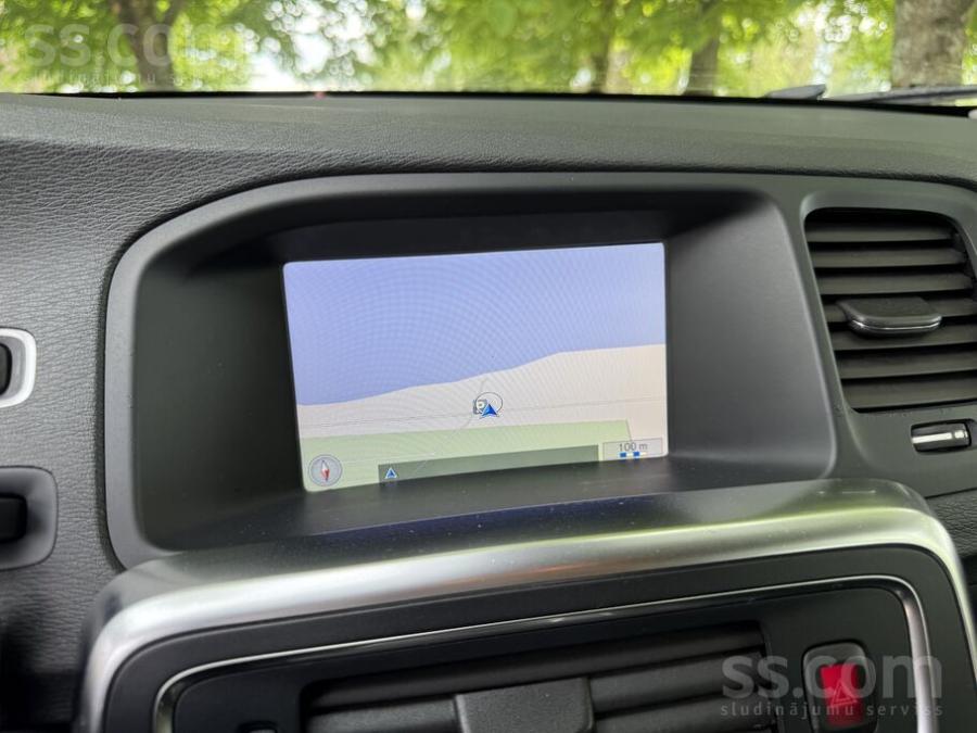 Черный Вольво B60 2012 в Рига, объемом двигателя 2.00 л и пробегом 265 тыс. км за 6950 €, фото 25 на AUTOMOTO.COM.LV