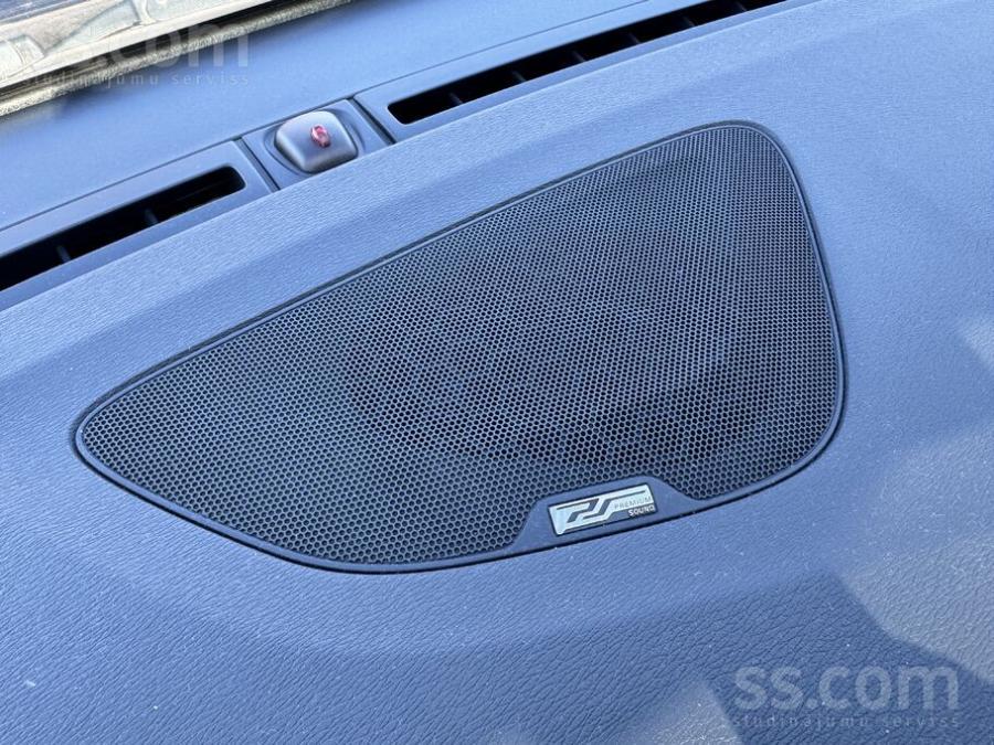 Черный Вольво B60 2012 в Рига, объемом двигателя 2.00 л и пробегом 245 тыс. км за 6590 €, фото 18 на AUTOMOTO.COM.LV