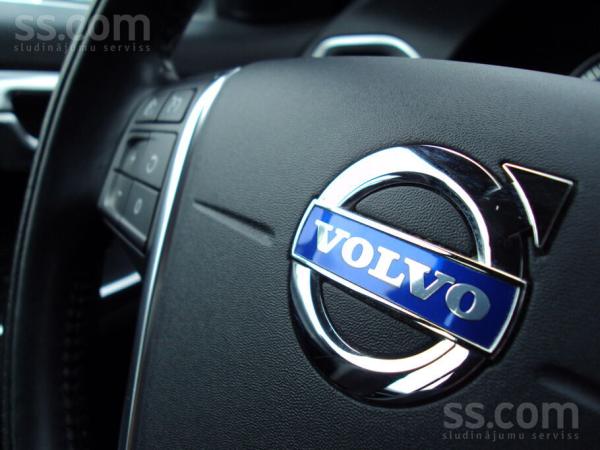 Melns Volvo V60 2012 Rīga, ar dzinēja tilpumu 2.40 L un nobraukumu 212 tūkst. km par 9500 €, foto 10 vietnē AUTOMOTO.COM.LV