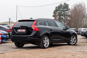 Черный Вольво B60 2012 в Рига, объемом двигателя 1.60 л и пробегом 238 тыс. км за 4995 €, фото 5 на AUTOMOTO.COM.LV