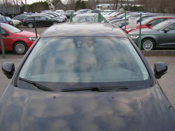 Melns Volvo V60 2012 Sigulda, ar dzinēja tilpumu 2.40 L un nobraukumu 228 tūkst. km par 7350 €, foto 10 vietnē AUTOMOTO.COM.LV
