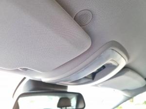 Melns Volvo V60 2012 Jēkabpils, ar dzinēja tilpumu 2.00 L un nobraukumu 239 tūkst. km par 7400 €, foto 28 vietnē AUTOMOTO.COM.LV