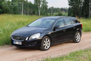 Melns Volvo V60 2012 Limbaži, ar dzinēja tilpumu 1.60 L un nobraukumu 293 tūkst. km par 7000 €, foto  vietnē AUTOMOTO.COM.LV