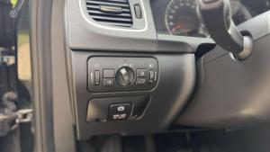 Black Volvo V60 2012 in Vilnius, with an engine capacity of 1.56 L and mileage of 344 thousand km for 3950 €, photo 14 on AUTOMOTO.COM.LV
