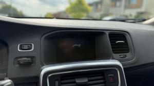Black Volvo V60 2012 in Vilnius, with an engine capacity of 1.56 L and mileage of 344 thousand km for 3950 €, photo 19 on AUTOMOTO.COM.LV