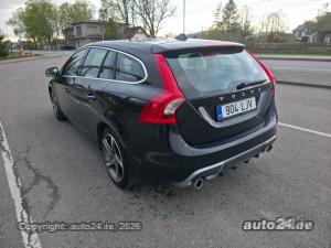 Черный Вольво B60 2012 в Пайде, объемом двигателя 2.00 л и пробегом 295 тыс. км за 6890 €, фото 4 на AUTOMOTO.COM.LV