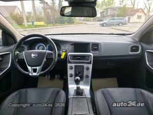 Черный Вольво B60 2012 в Пайде, объемом двигателя 2.00 л и пробегом 295 тыс. км за 6890 €, фото 13 на AUTOMOTO.COM.LV