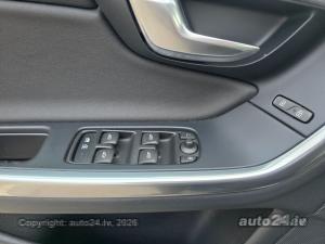 Черный Вольво B60 2012 в Пайде, объемом двигателя 2.00 л и пробегом 295 тыс. км за 6890 €, фото 17 на AUTOMOTO.COM.LV