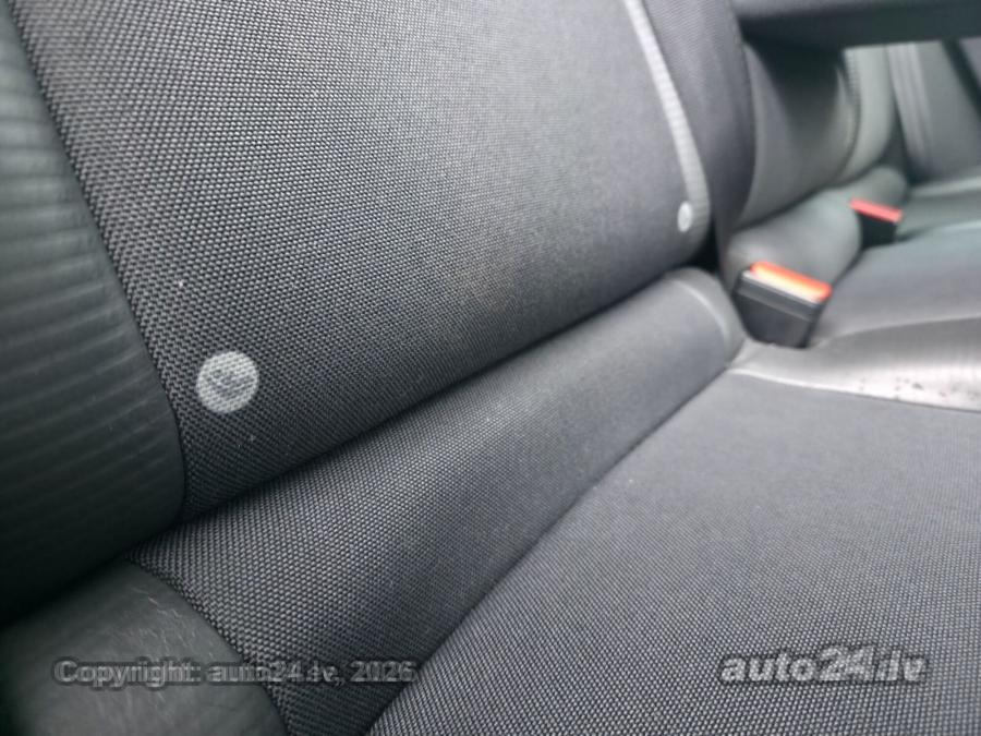 Черный Вольво B60 2012 в Пайде, объемом двигателя 2.00 л и пробегом 295 тыс. км за 6890 €, фото 29 на AUTOMOTO.COM.LV