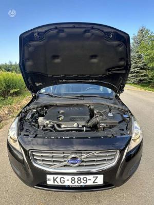 Melns Volvo V60 2012 Kauņa, ar dzinēja tilpumu 1.56 L un nobraukumu 267 tūkst. km par 5800 €, foto 21 vietnē AUTOMOTO.COM.LV