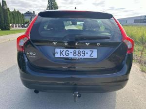 Melns Volvo V60 2012 Kauņa, ar dzinēja tilpumu 1.56 L un nobraukumu 267 tūkst. km par 5800 €, foto 36 vietnē AUTOMOTO.COM.LV