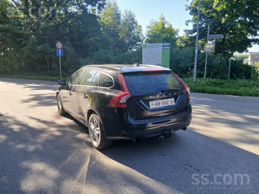 Черный Вольво B60 2012 в Огре, объемом двигателя 1.60 л и пробегом 293 тыс. км за 3200 €, фото 4 на AUTOMOTO.COM.LV