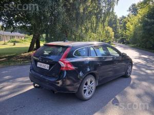 Черный Вольво B60 2012 в Огре, объемом двигателя 1.60 л и пробегом 293 тыс. км за 3200 €, фото 5 на AUTOMOTO.COM.LV