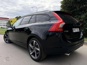 Черный Вольво B60 2012 в Каунас, объемом двигателя 1.60 л и пробегом 201 тыс. км за 5000 €, фото 6 на AUTOMOTO.COM.LV