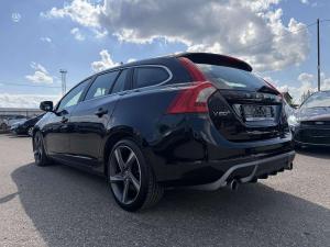 Melns Volvo V60 2012 Kauņa, ar dzinēja tilpumu 1.98 L un nobraukumu 275 tūkst. km par 6999 €, foto 5 vietnē AUTOMOTO.COM.LV