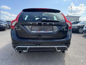 Melns Volvo V60 2012 Kauņa, ar dzinēja tilpumu 1.98 L un nobraukumu 275 tūkst. km par 6999 €, foto 6 vietnē AUTOMOTO.COM.LV