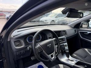Melns Volvo V60 2012 Kauņa, ar dzinēja tilpumu 1.98 L un nobraukumu 275 tūkst. km par 6999 €, foto 16 vietnē AUTOMOTO.COM.LV